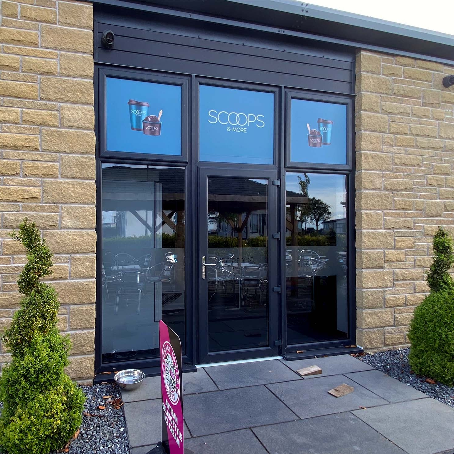 Scoops & More Brand Identity - thefingerprint
